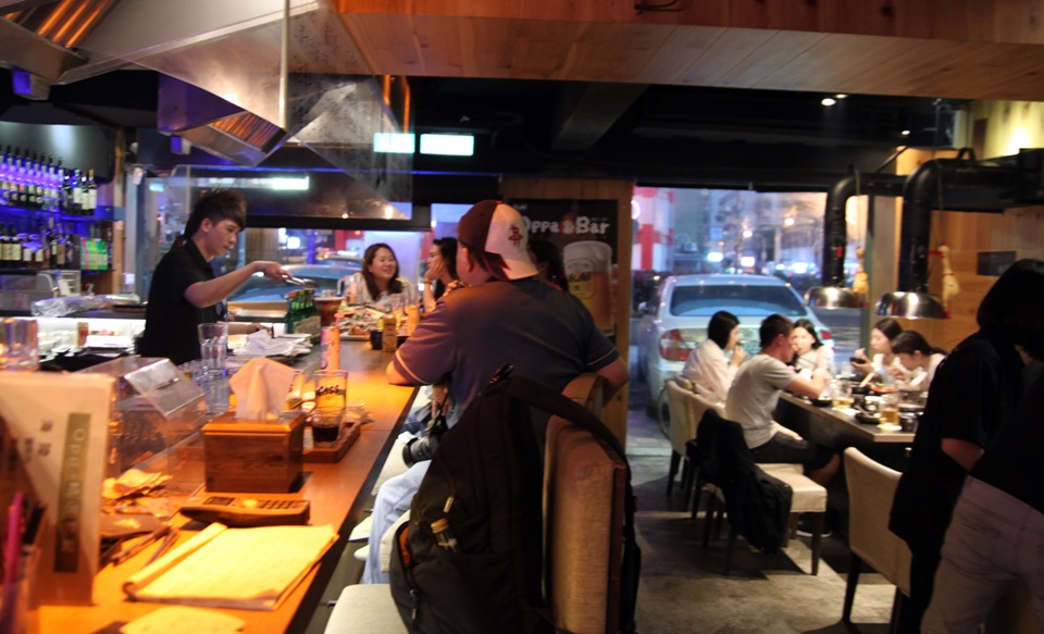 【東區人氣餐廳】Oppa & Bar韓式居酒屋 服務好、食物好，生日還送生日酒，CP值超高的東區韓國烤肉店啦！ - 咖啡老媽
